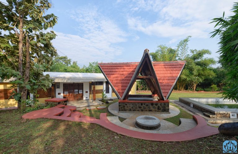 Farm House In Mumbai Responds To Its Context And Ecology | The ...