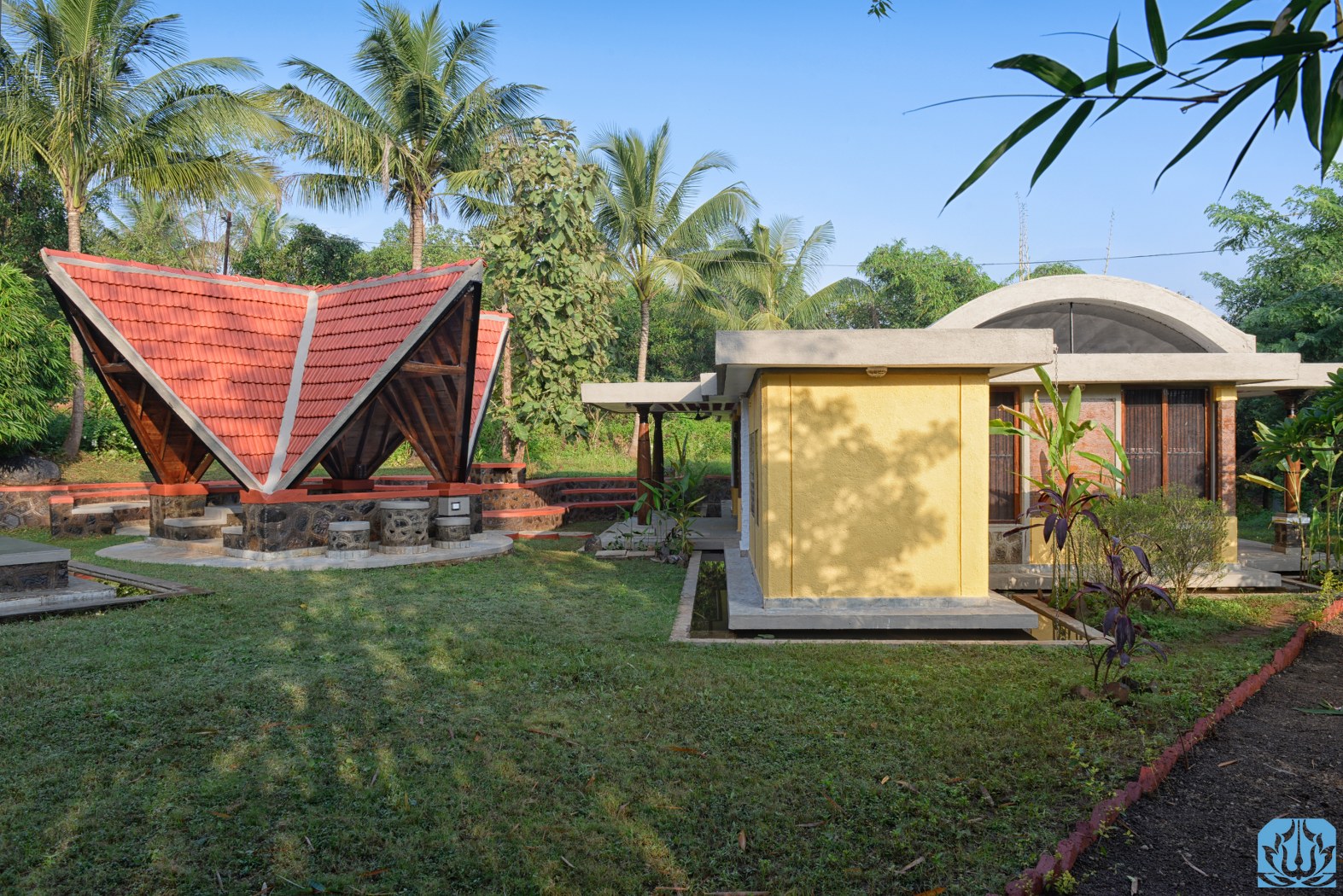 Farm House In Mumbai Responds To Its Context And Ecology | The ...