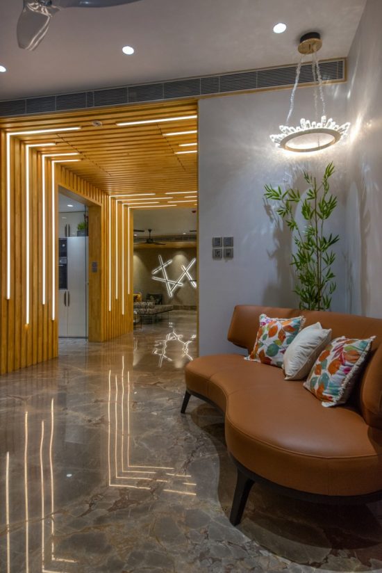 4BHK Luxurious Apartment Is A Balance Between Pastel And Vibrant Shades ...