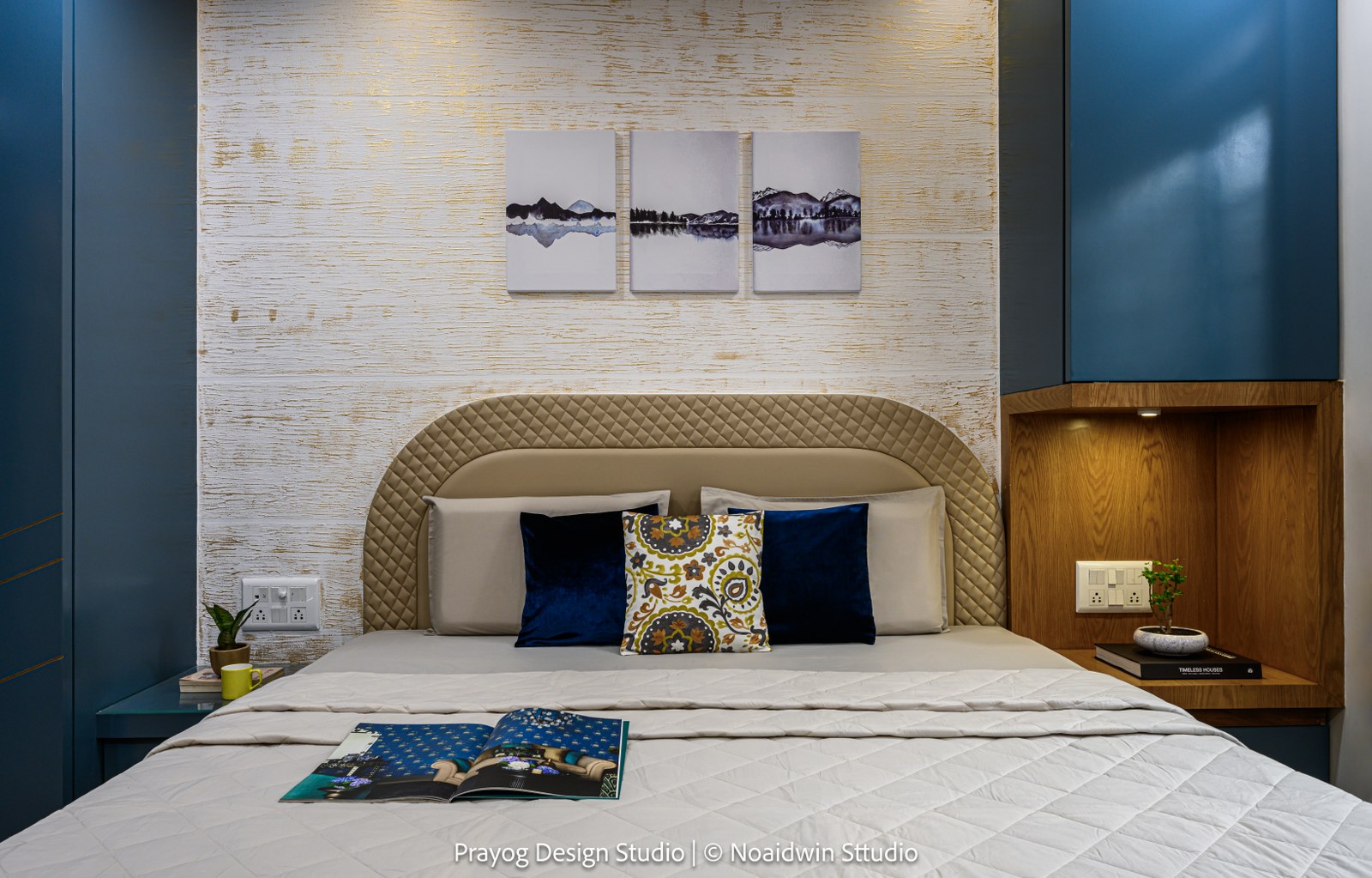 Interplay Between Traditional And Modern Elements In A Residence ...