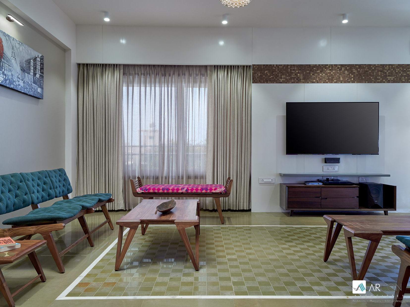 Apartment Interior Exposing Bond Between Traditional Roots And Modern ...