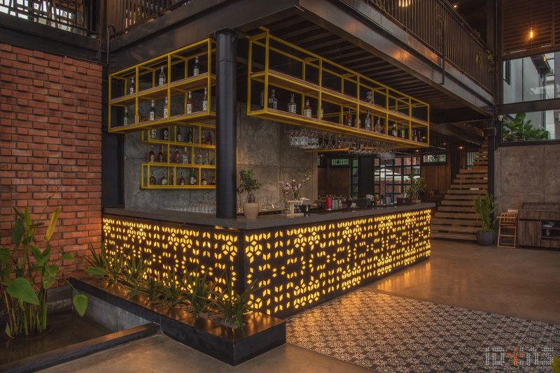 A Resto Bar Underlining The Inside-Outside Concept | ID+AS Architects ...