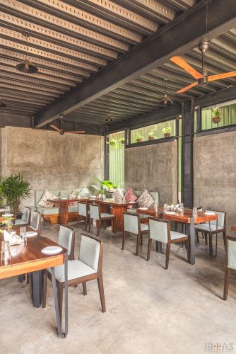 A Resto Bar Underlining The Inside-Outside Concept | ID+AS Architects ...