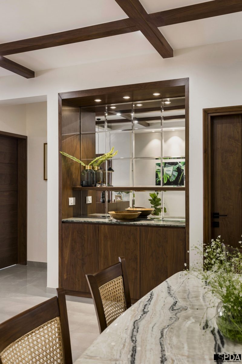 Mid-century Modern Elements Entwined With Contemporary Colonial Design ...