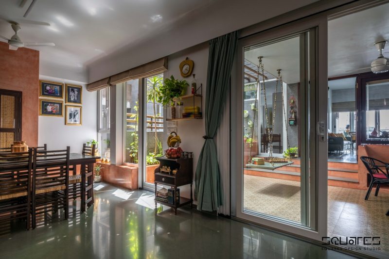 The Flat Interior Which Gives An Ambiance Of Vintage And Modern Outlook ...