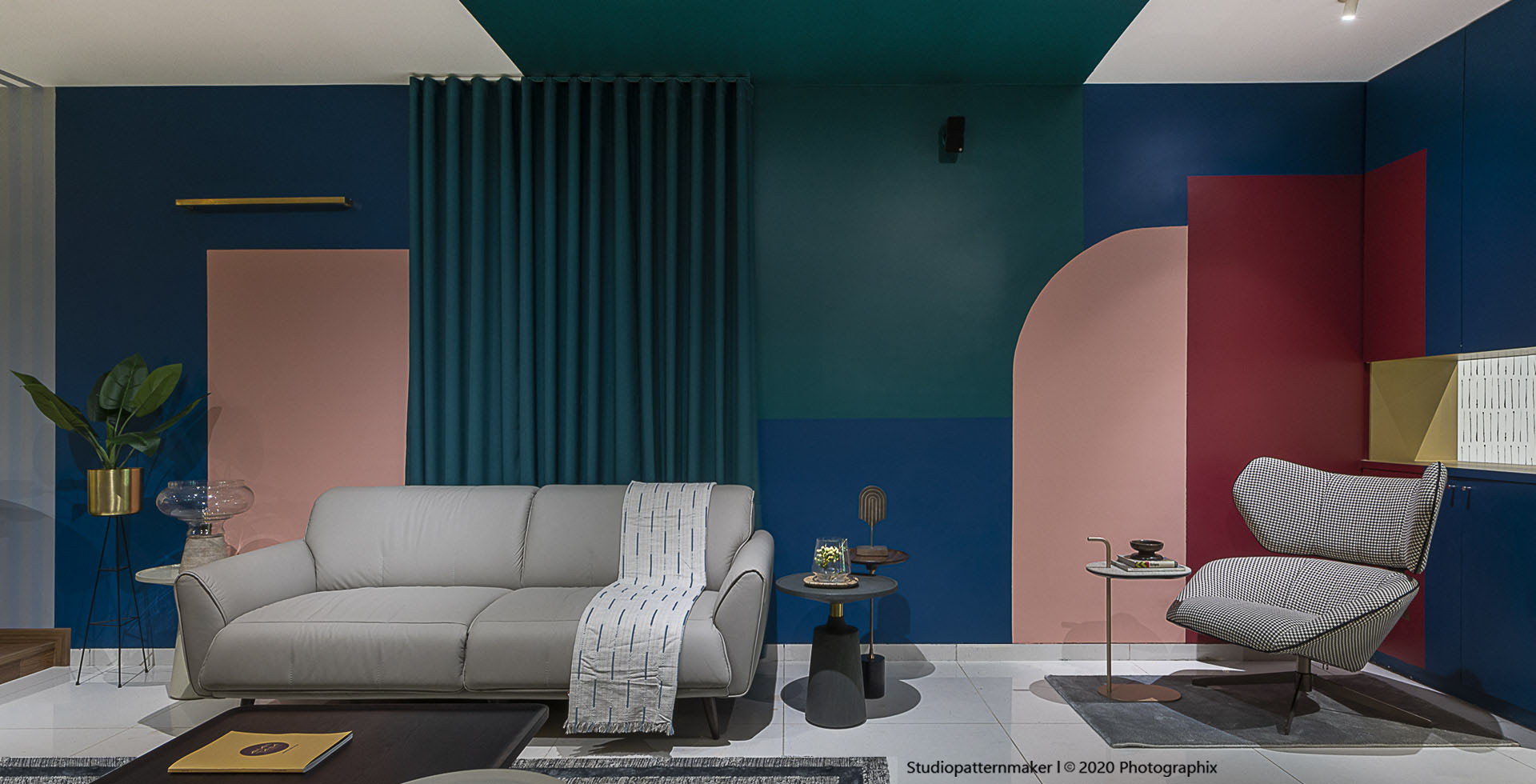 A Bespoke Furniture Store Designed With The principle Of Colour ...
