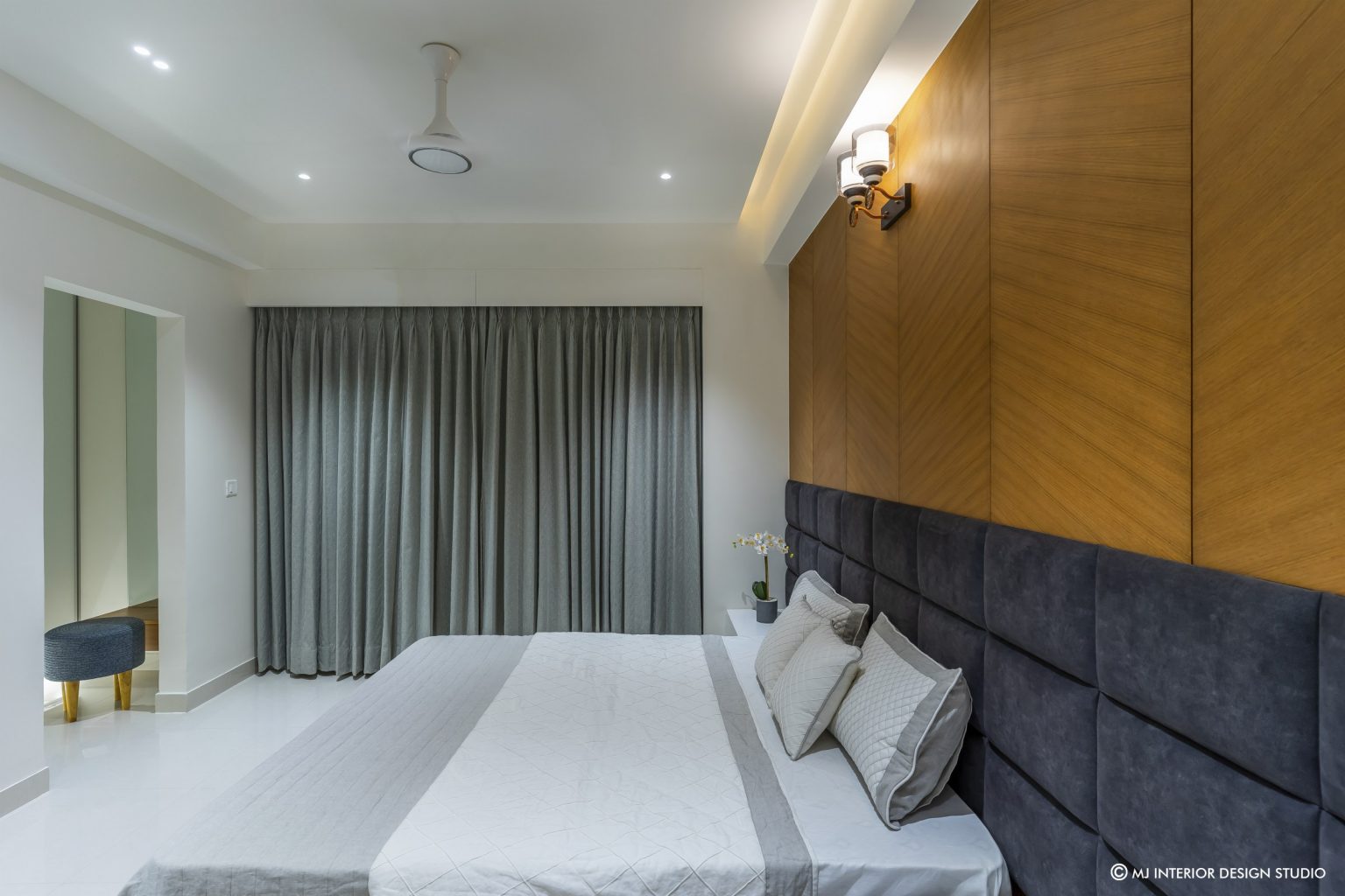 A Heavenly, Voluminous, And Spacious Home | MJ Interior design Studio ...