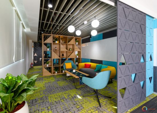 Fusion Of Natural Tones With White, Creating Comfortable Office Space ...