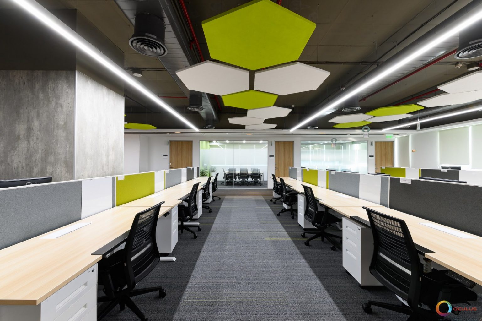 Fusion Of Natural Tones With White, Creating Comfortable Office Space ...