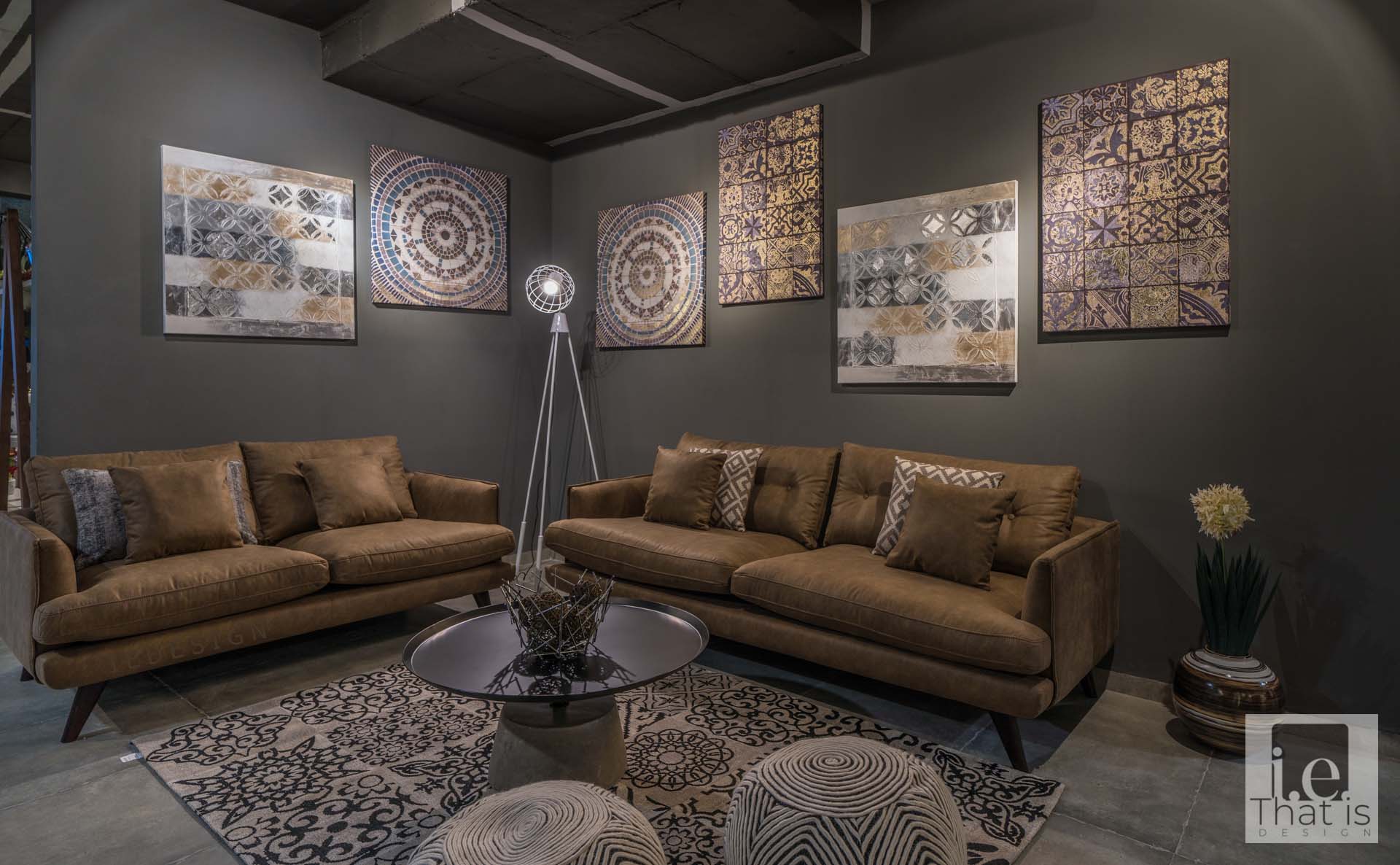 Blau - Furniture Store Depicting Synergy Between Functionality ...
