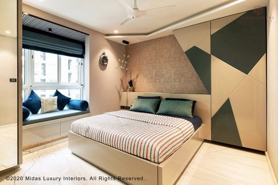 A House Interior With A Pleasing Palette And Sundry Mix Of Style ...