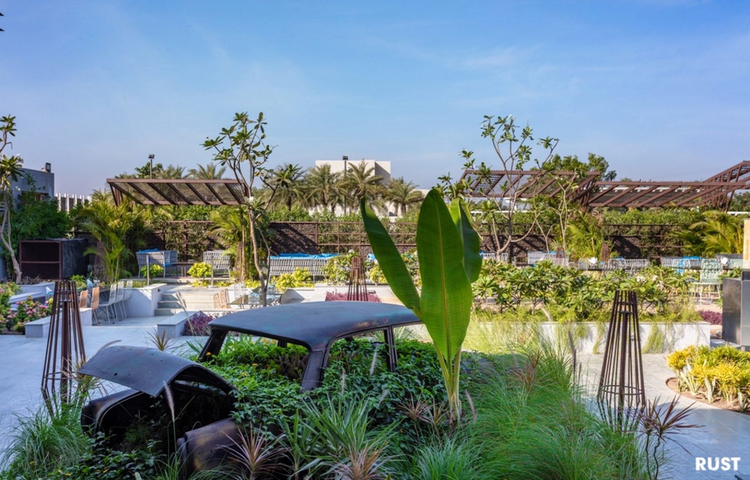 Tea Villa Cafe : Experiencing A Space Amidst Nature | Rust The Design ...