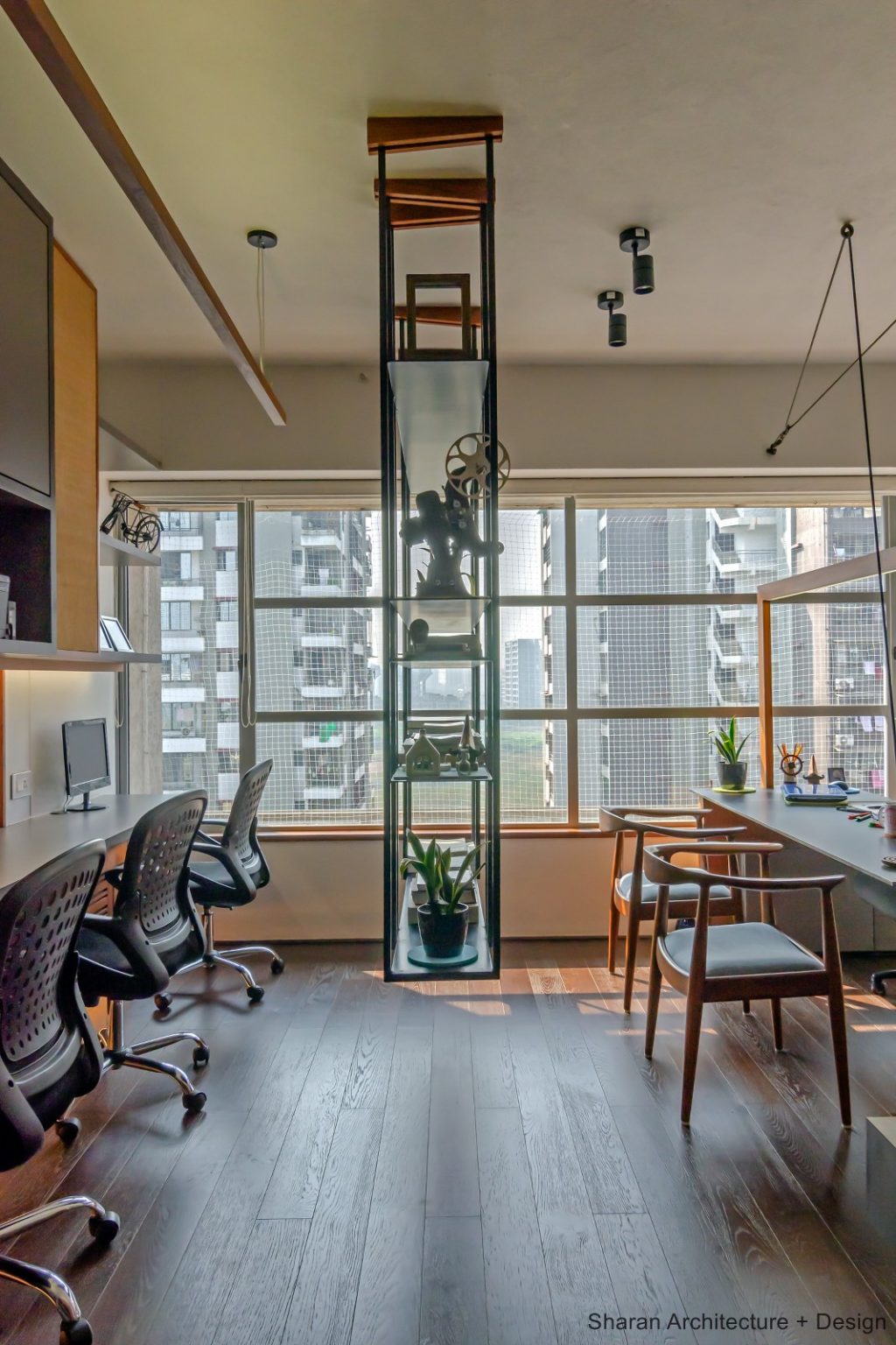 Functionally Aesthetic Office Space Following Crisp Design Language ...