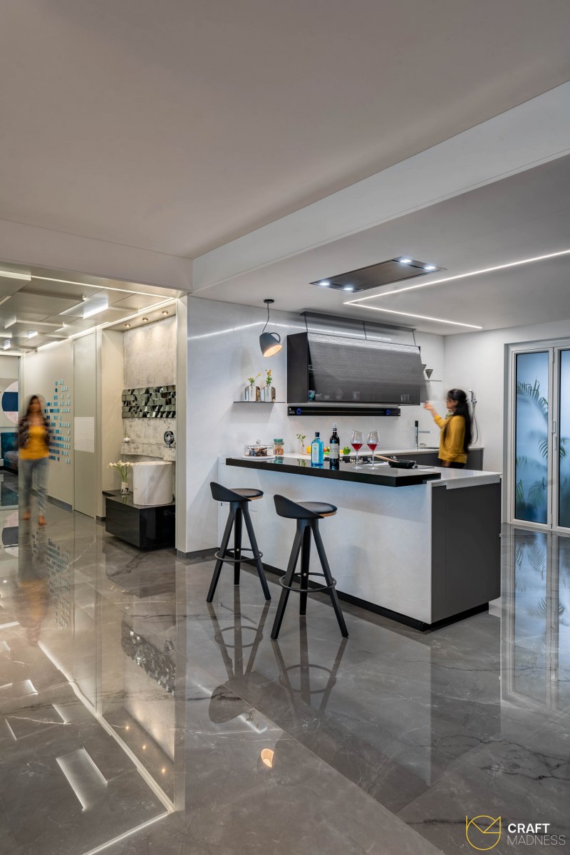 Making The Residence All About Colours Through Modernism | Craft ...