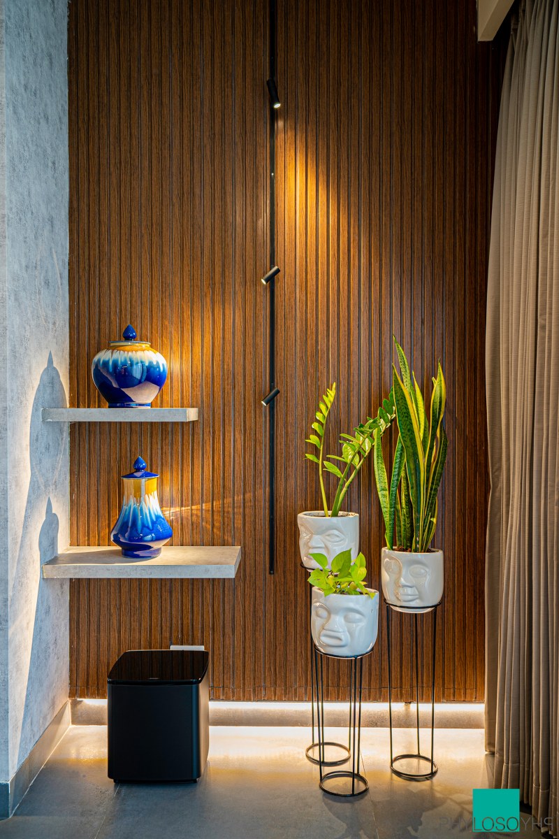 Roomy, Contemporary And Congenial Residence Interiors | Phylosophy ...