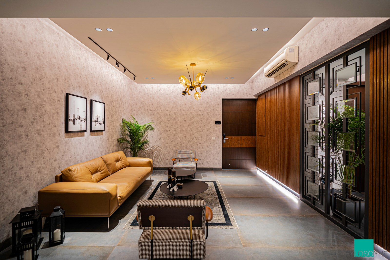 Roomy, Contemporary And Congenial Residence Interiors | Phylosophy ...