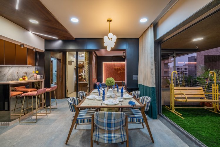 Apartment Interior Creating Balance Of Light And Shadow Through Colors | Space 9 Design Studio ...