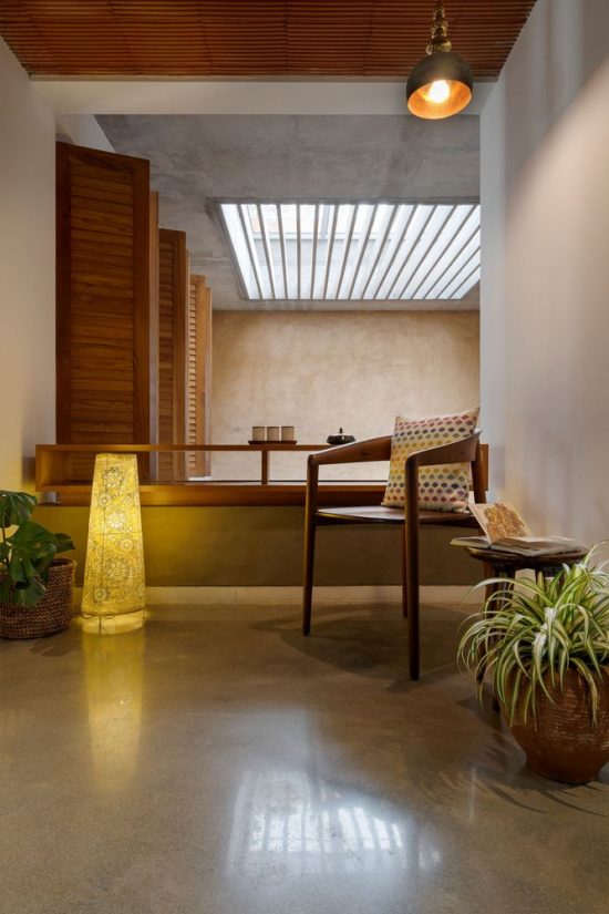 Rawness of Materials Embossed Through this Residence Design | Greyscale ...