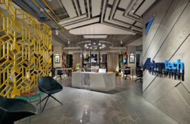 20 Polychromatic Office Interior Design Ideas Adding Fresh Takes On ...