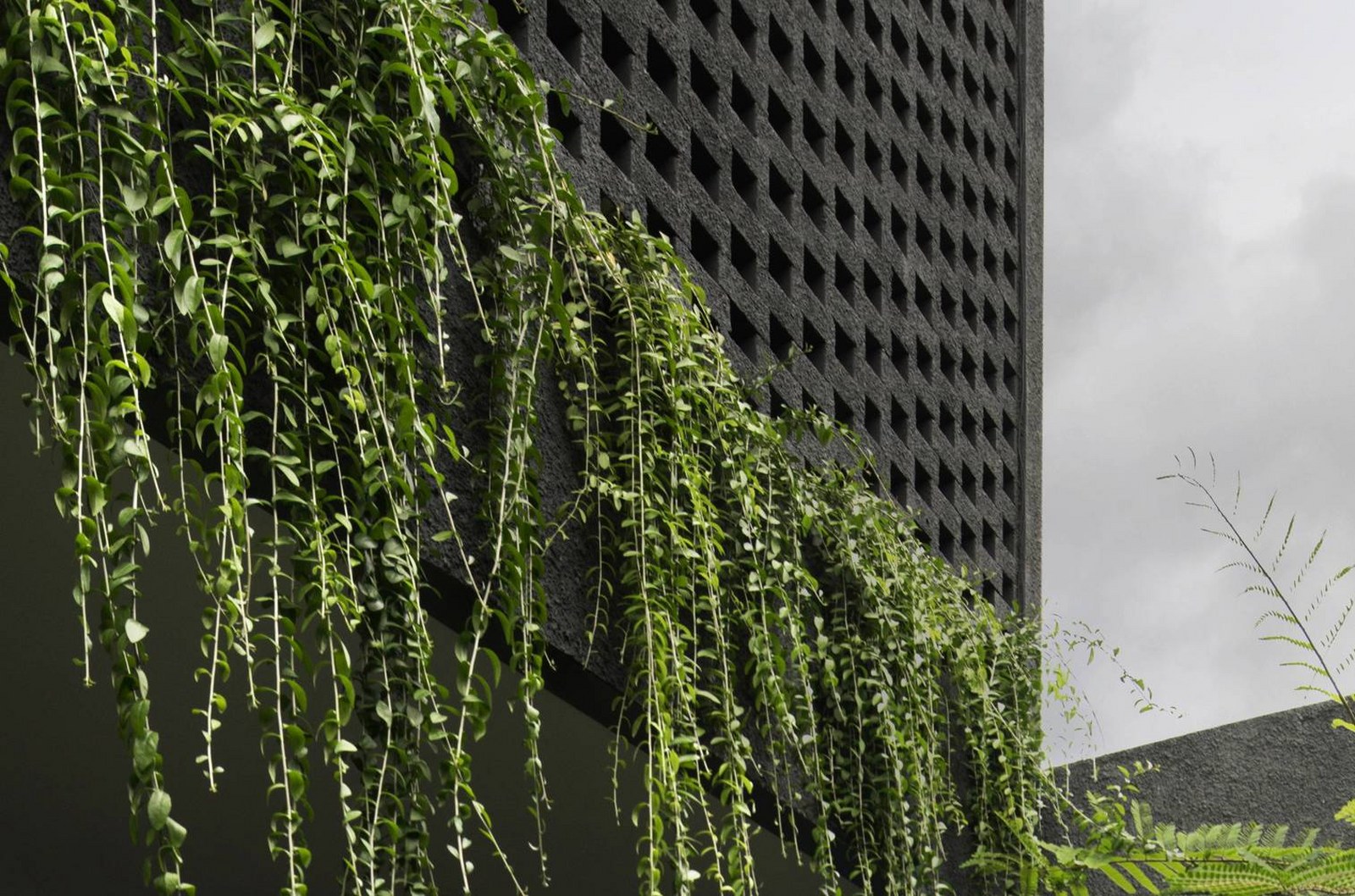 Elora House: An Abode Wrapped In Bricks | Atelier Bertiga - The ...