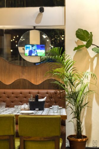 The Munch Box- Restaurant Design Bringing Order And Coherence To Space ...