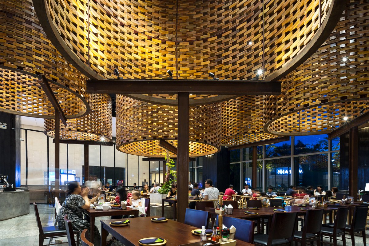 A Restaurant Space Creating Sensational Separation From Monotony At ...