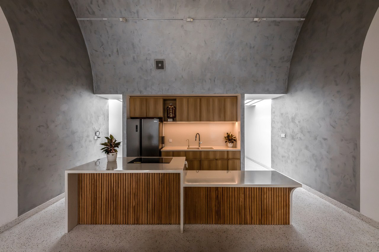 A Residence Design With Thoughtful Spatial Organization | DA VANG ...