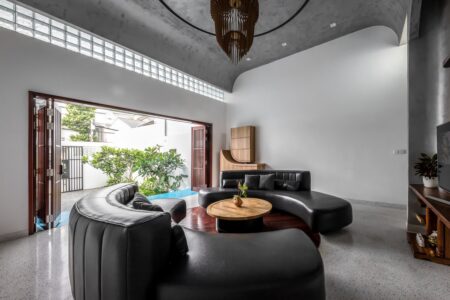 A Residence Design With Thoughtful Spatial Organization | DA VANG ...