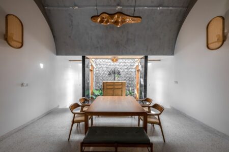 A Residence Design With Thoughtful Spatial Organization | DA VANG ...