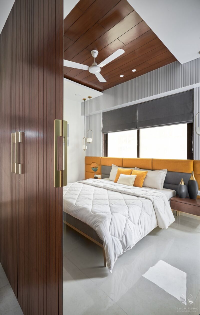 A Juxtaposed Abode Of Subtle Elegance | Design Studio - The Architects ...