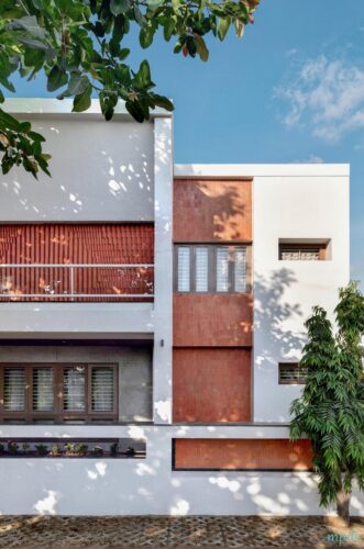 Large Fenestrations Bringing Out The Beauty Of This Residence | Manoj ...