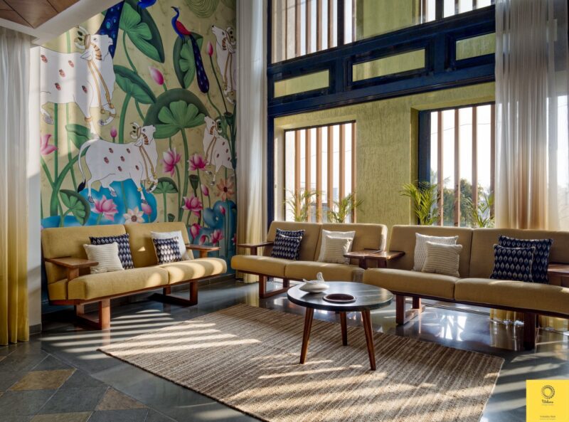 Duplex Penthouse Lends A Certain Earthiness To Space | Vishwa Design ...