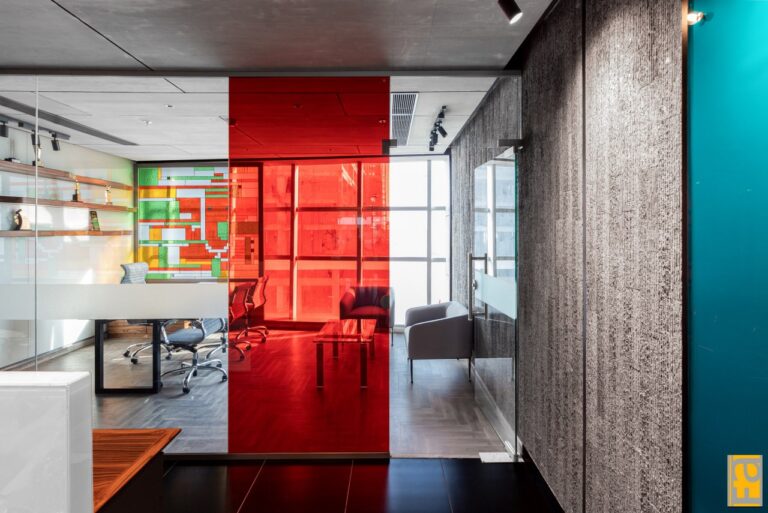 A Transparent Office Design Giving Notional Enclosure | Forum-Advaita ...