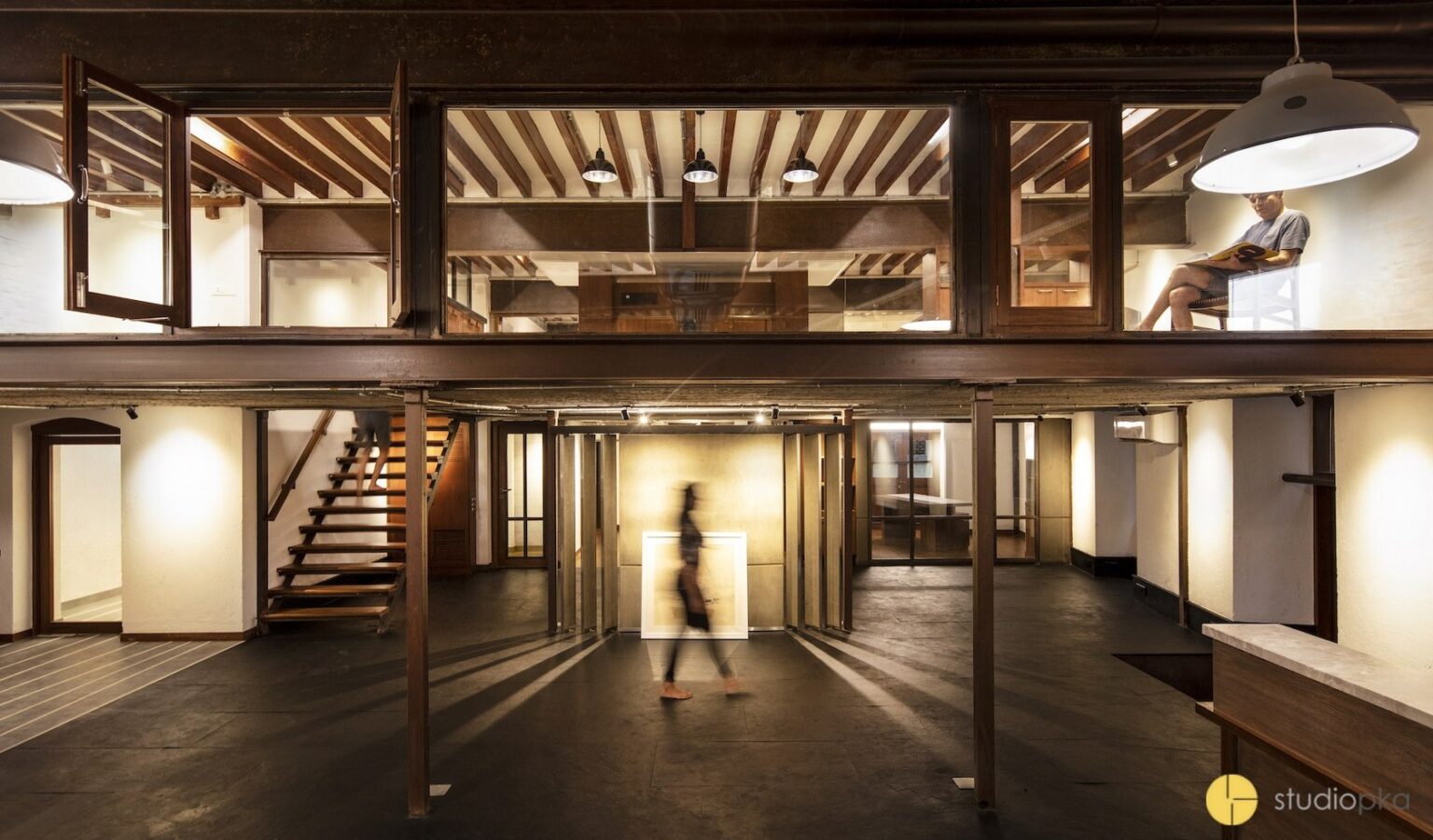 A Retail Store In A Heritage Structure Breaking The Homogeneity Of The ...
