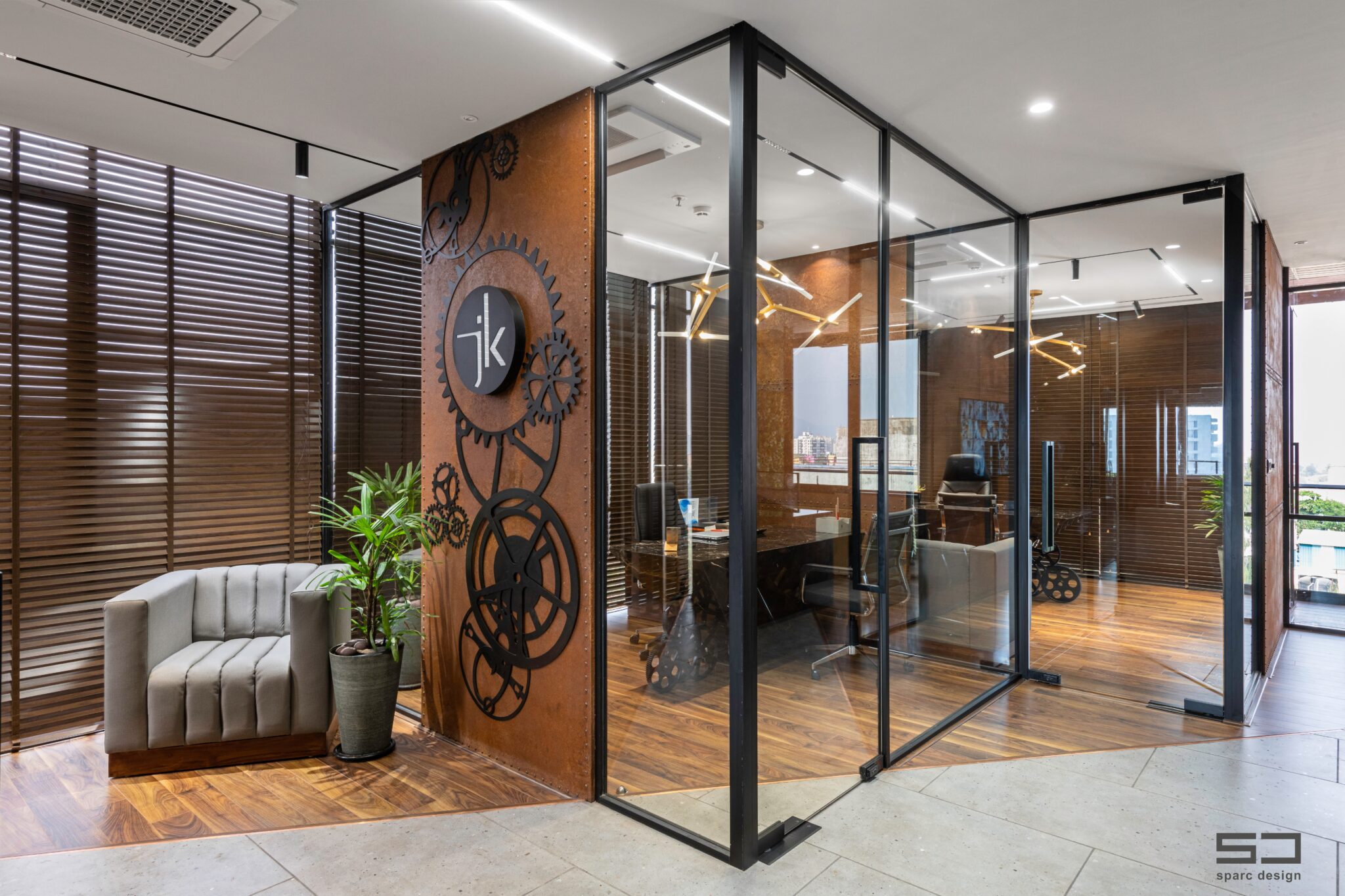 An Office Space with Visual Connectivity and Framed Compositions : The ...