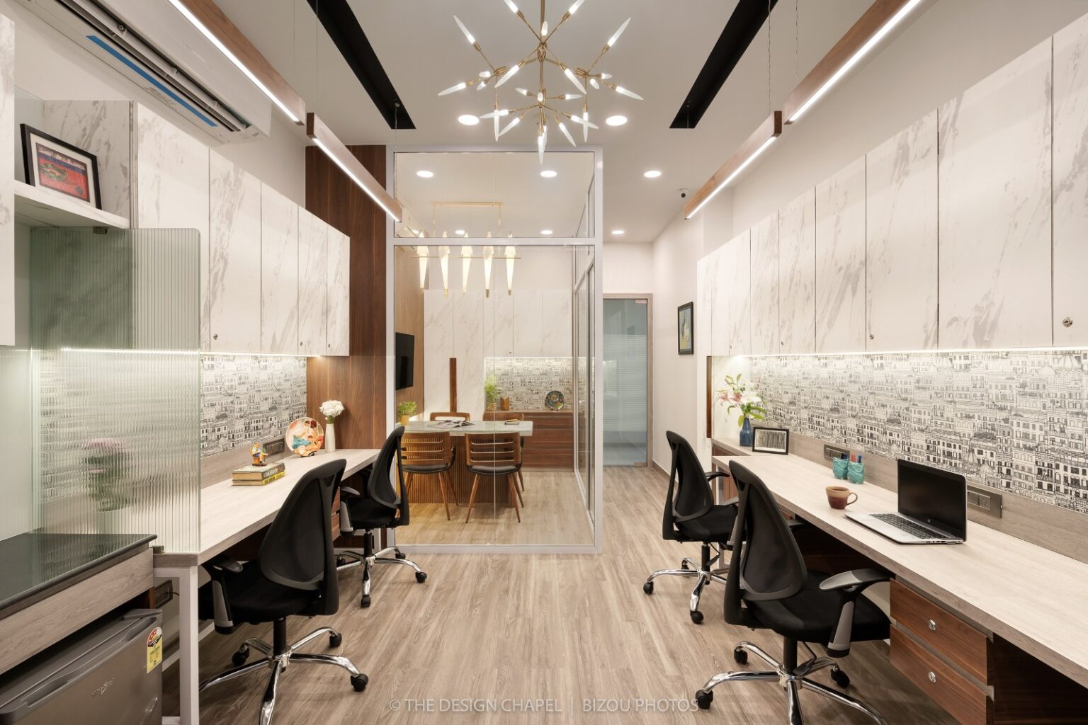 Atlas Office : A Design Which Optimized The Limited Floor Space | The ...