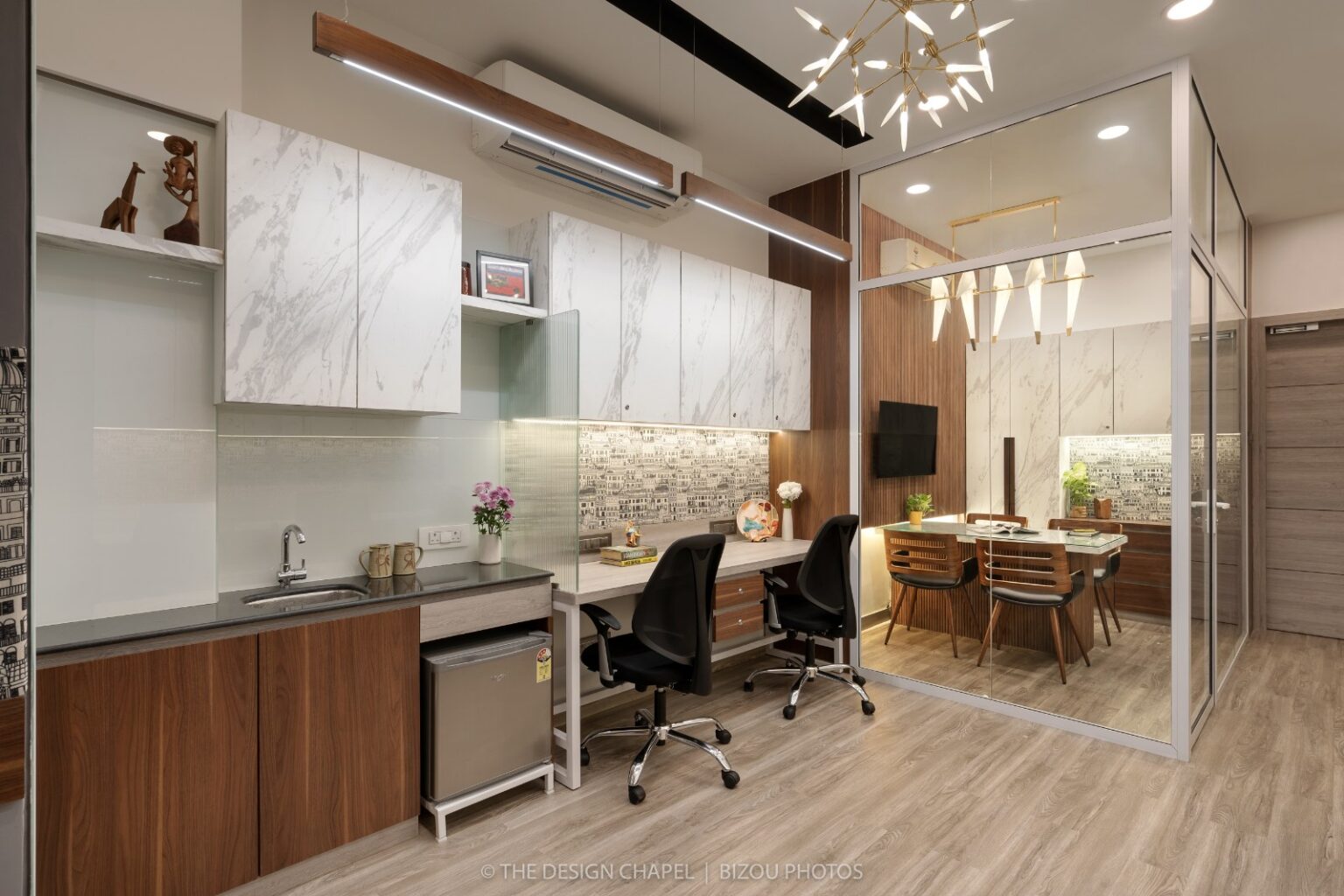 Atlas Office : A Design Which Optimized The Limited Floor Space | The ...
