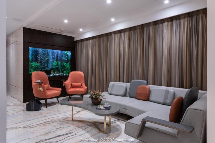 Cumulative Flow of Extravagant Spaces in this Mumbai Penthouse ...