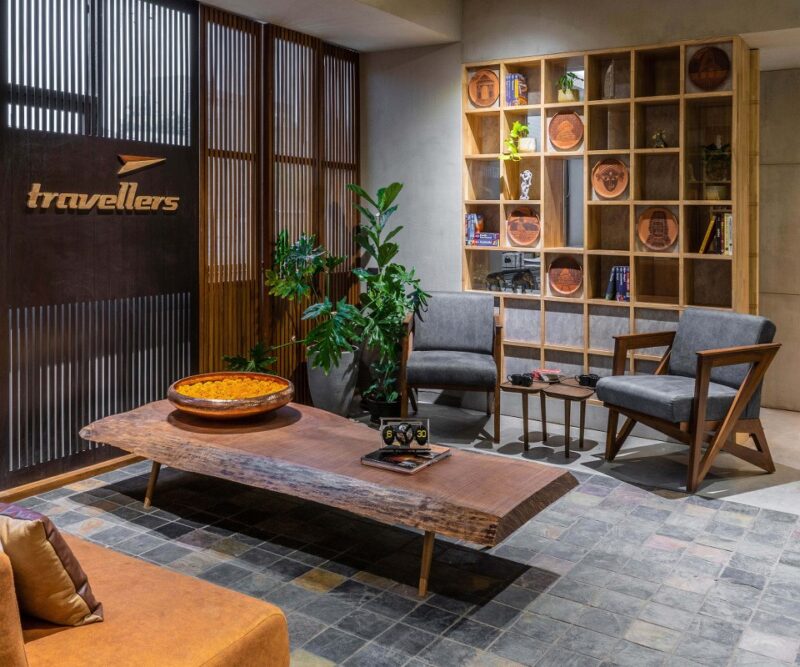 Space Planning Focused on Creating Visually Interconnected Office Space ...