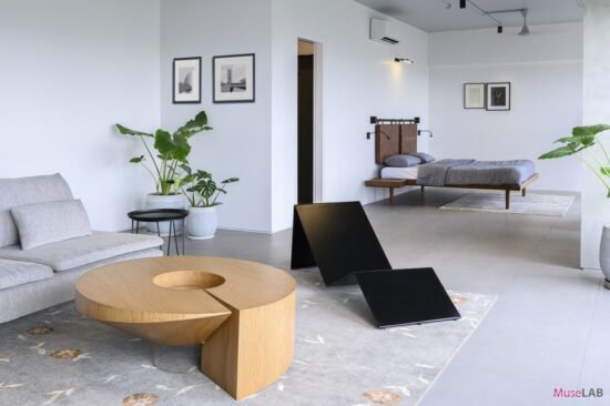 Home That is Undraped, Undisguised and Unexaggerated : Naked | MuseLAB ...