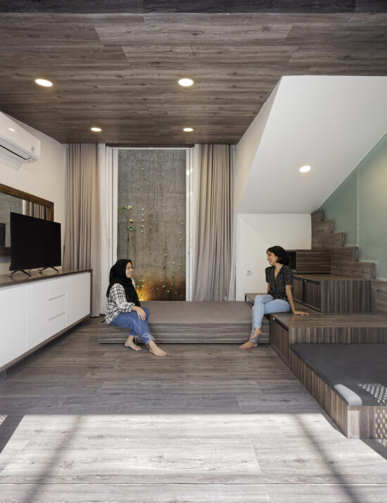 Sense of Communal Area Developed in this Ring House | Delution - The ...