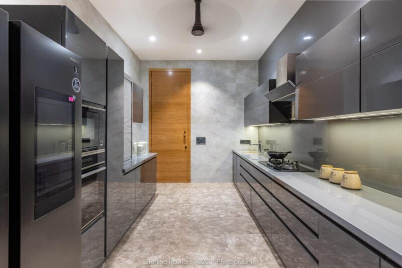 Modern Residence with Clean Lines, Minimal Design Elements and A ...