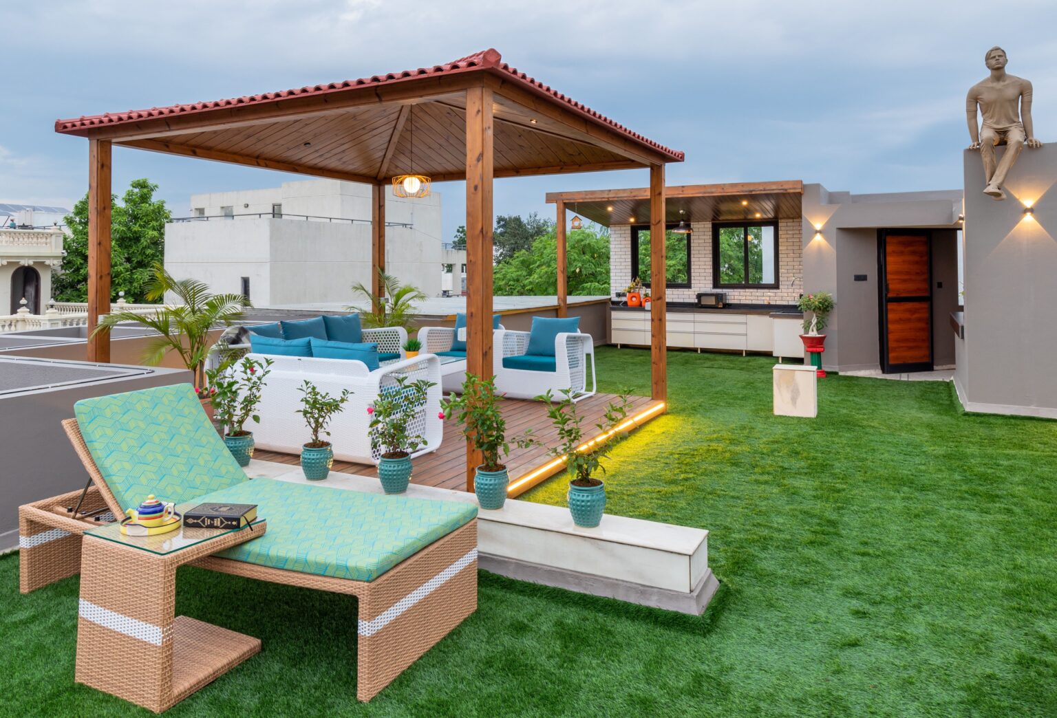 Aesthetically Pleasing Terrace With User Friendly Amenities : Project ...
