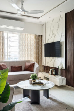 A Home With Some Fresh Coastal Vibes Having An All White Colour Scheme ...