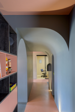 Blend of Bold And Subdued, this Experience Center is Unconventionally ...