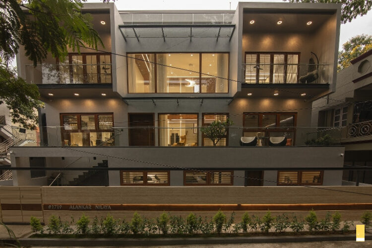 Harmonic Set of Volumes Intertwined with Each Other - The Park House ...