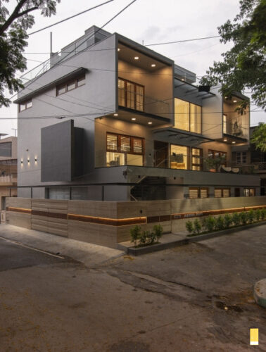 Harmonic Set of Volumes Intertwined with Each Other - The Park House ...