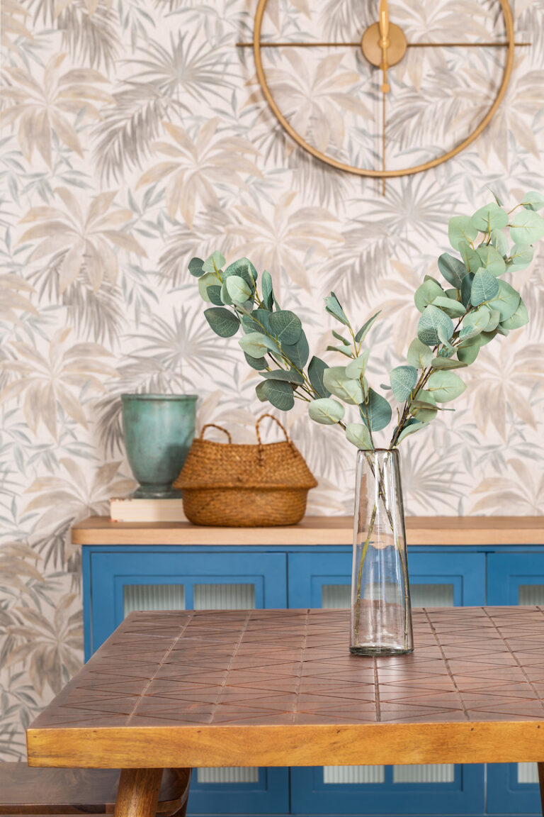 Design Language Around Conspicuous Simplicity These Apartment Interiors ...