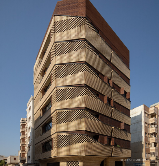 Iranian Architecture of Primitive Techniques and Symbolic Geometrical ...