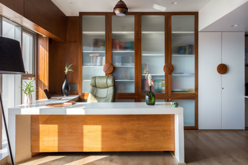 Transitioning Simplicity with Earthy Color in Office Design at HEPC ...